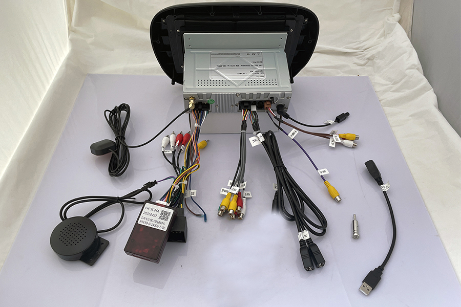 Fiat 500X 2014-2019 Aftermarket Radio Upgrade : Aftermarket Navigation ...